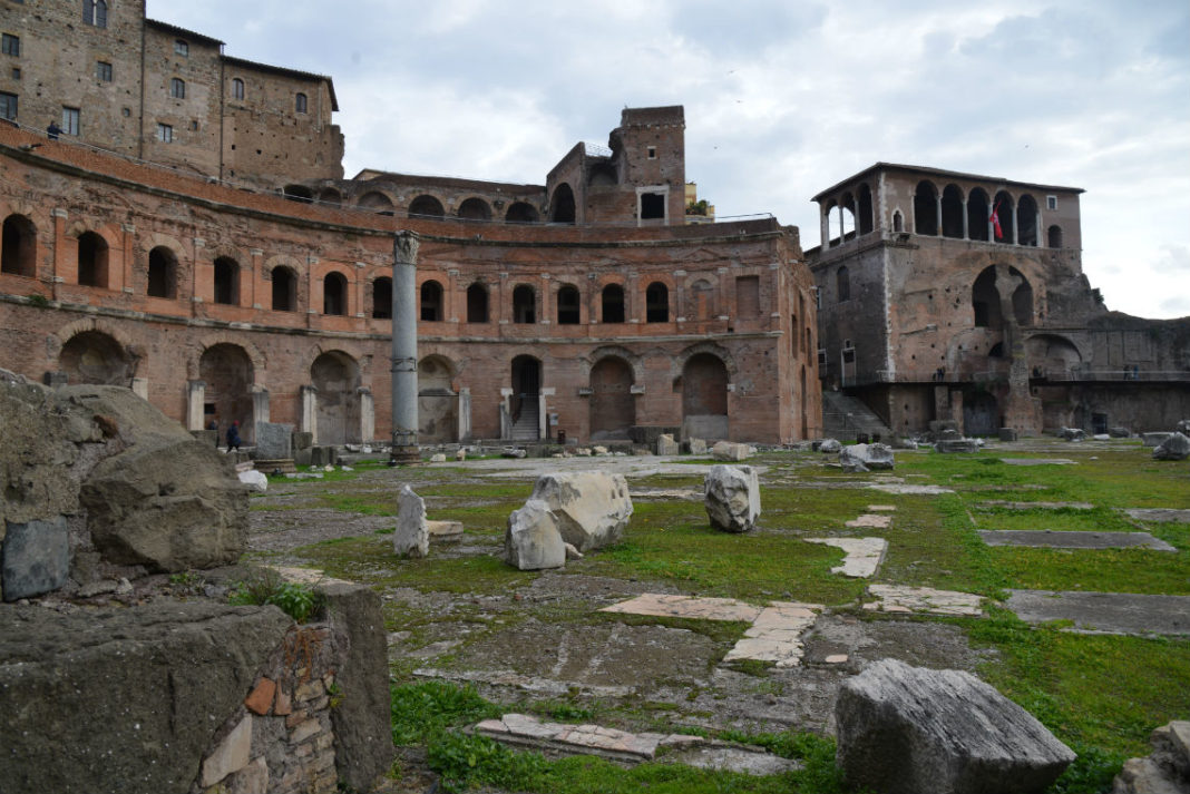 Traiano pop: vita, fatti e opere dell’imperatore che conquistò il mondo